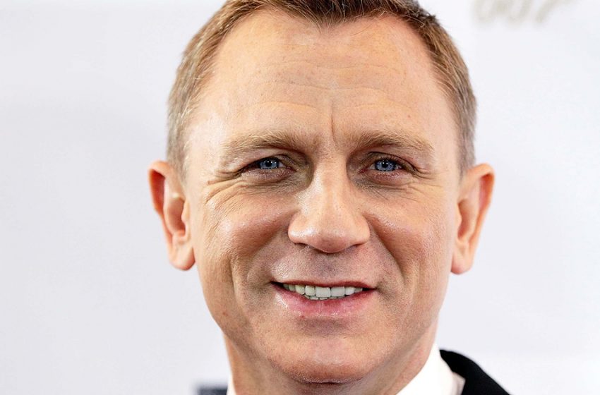 Daniel Craig fait sa première apparition publique depuis longtemps avec ...